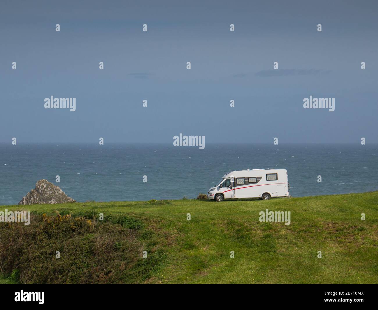 Caravan on a meadow hi-res stock photography and images - Alamy