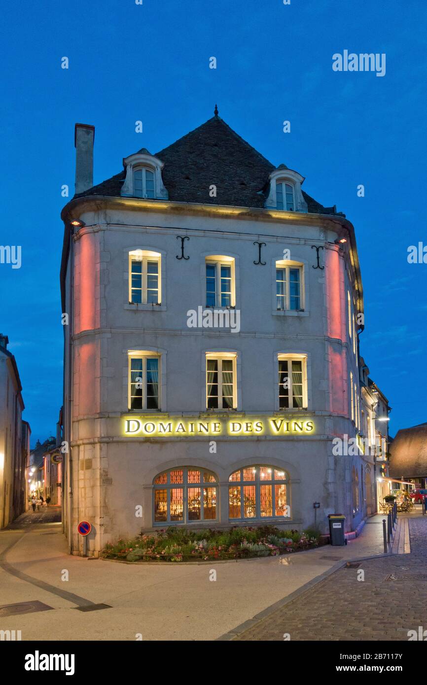 Beaune Town Vineyard High Resolution Stock Photography and Images - Alamy