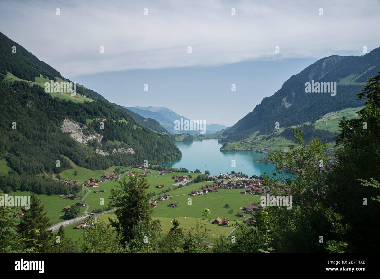 Switzerland lakes and mountain view hi-res stock photography and images ...