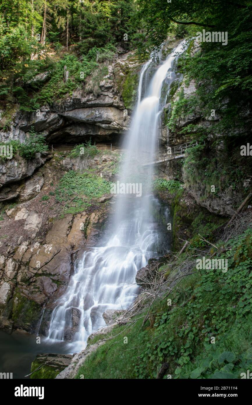 Giessbach falls hi-res stock photography and images - Alamy