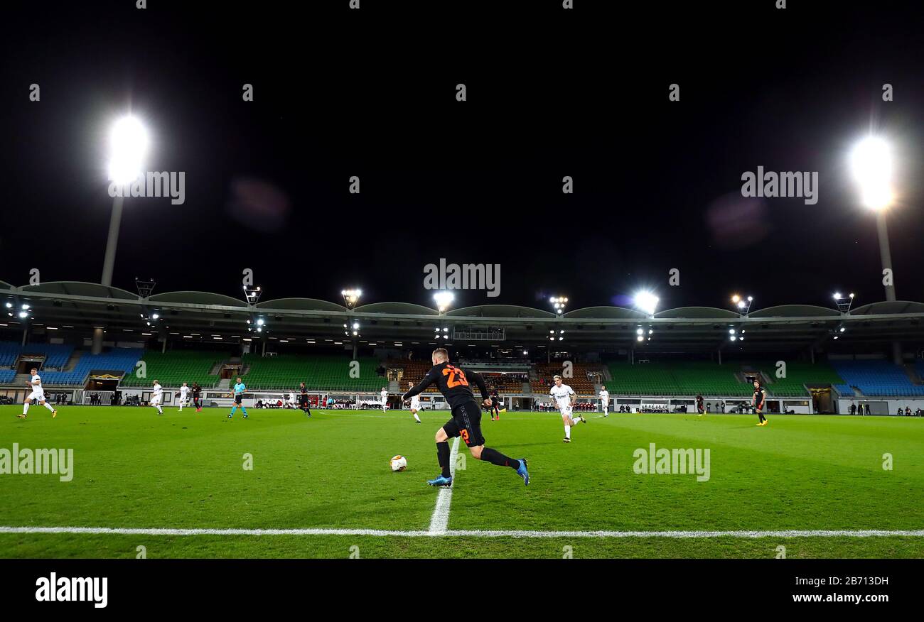 Manchester United's Luke Shaw (centre) in action during the UEFA Europa ...