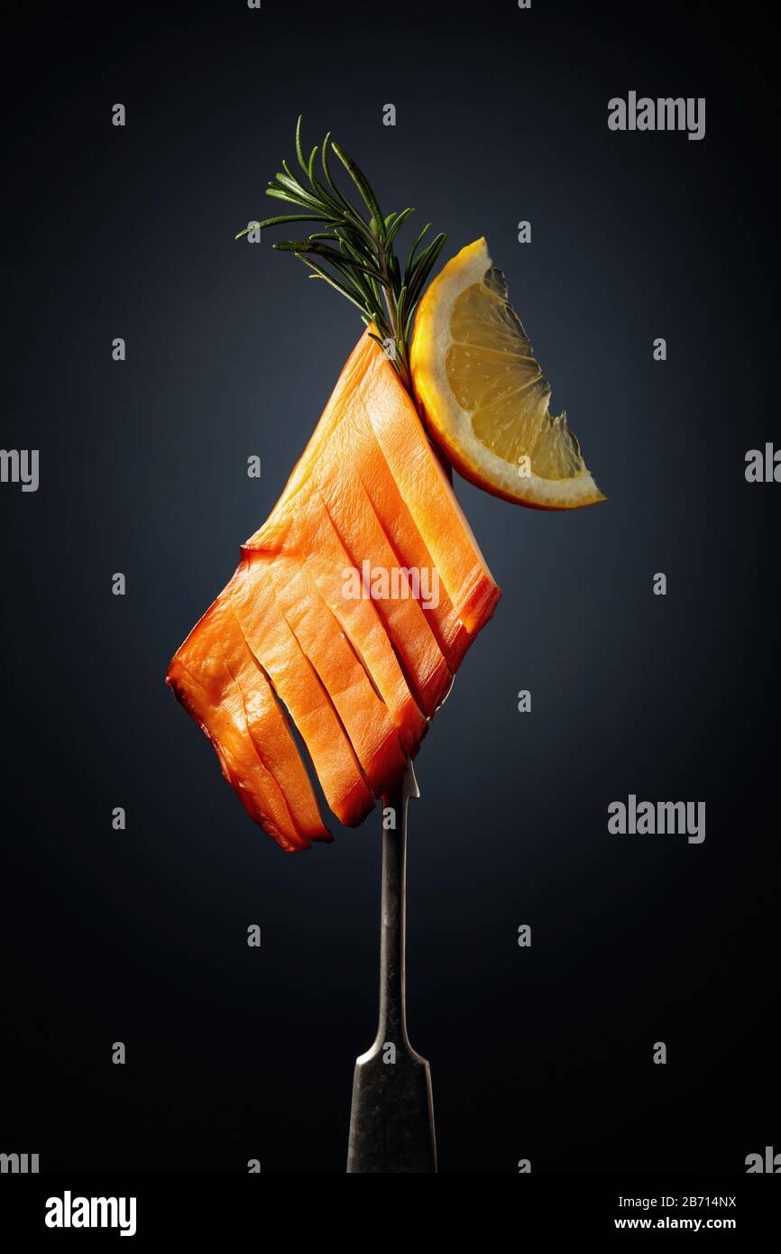 Smoked squid hi-res stock photography and images - Alamy