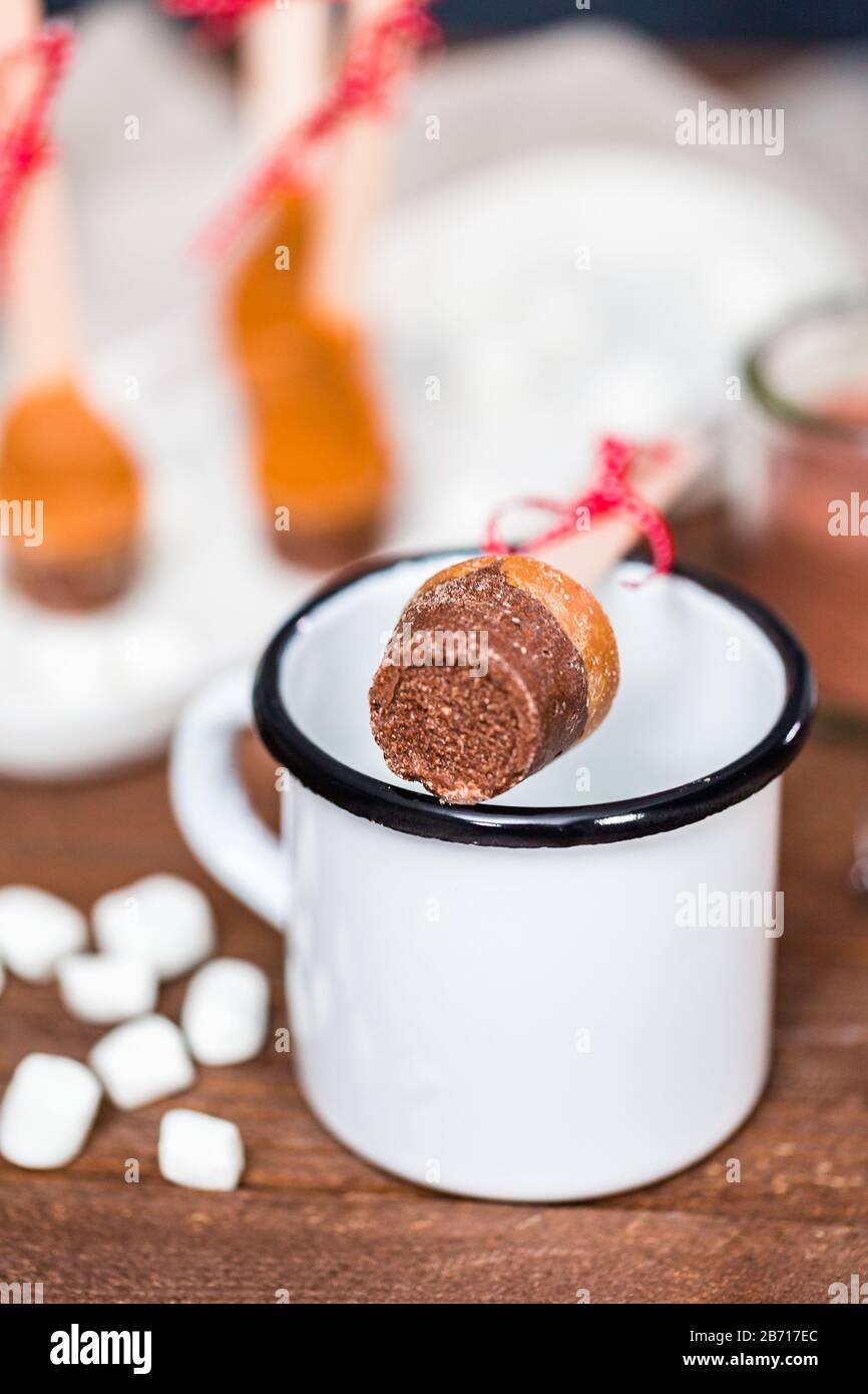 Salted caramel hot cocoa spoon hi-res stock photography and images - Alamy