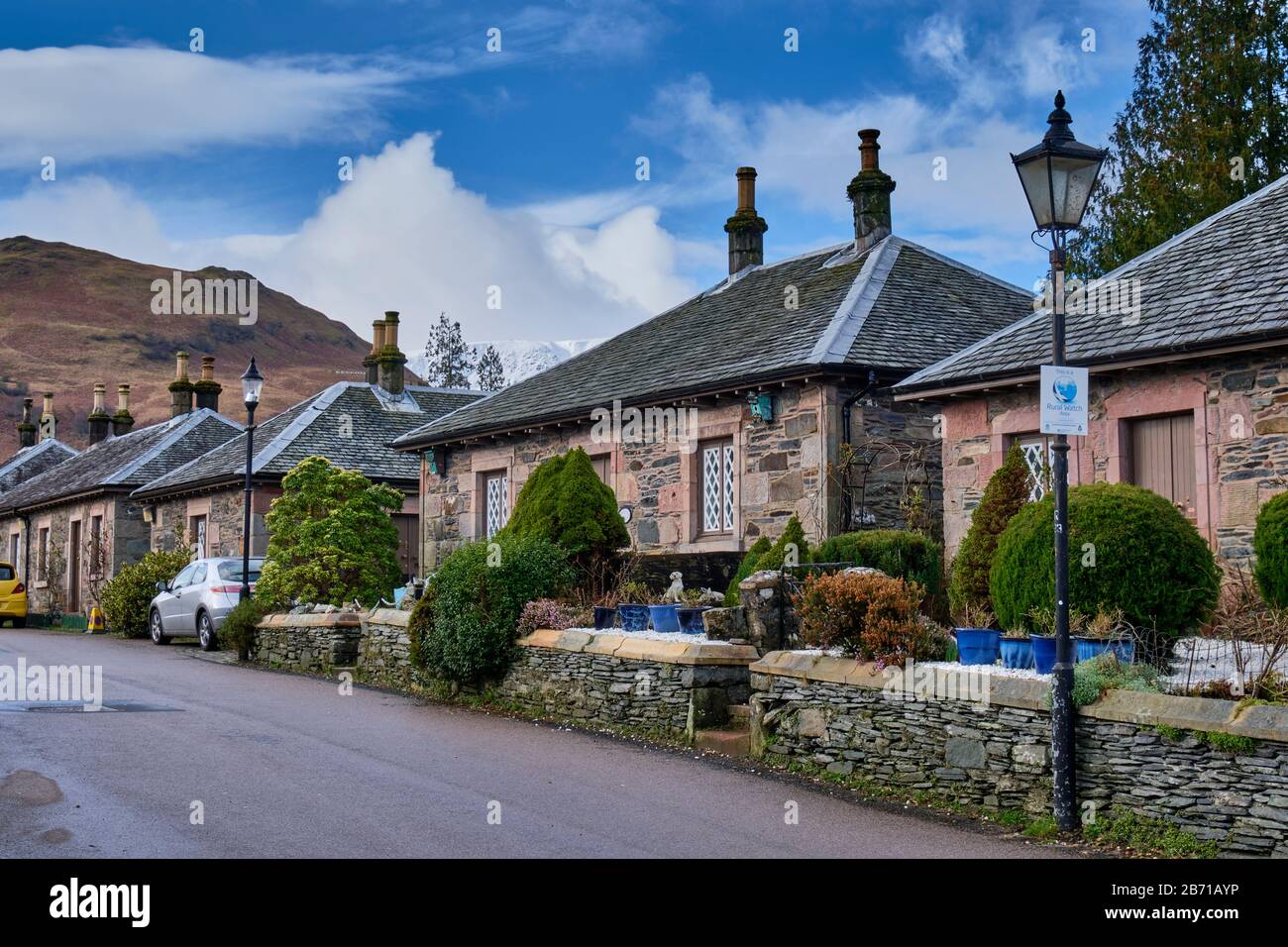 Luss hi-res stock photography and images - Alamy