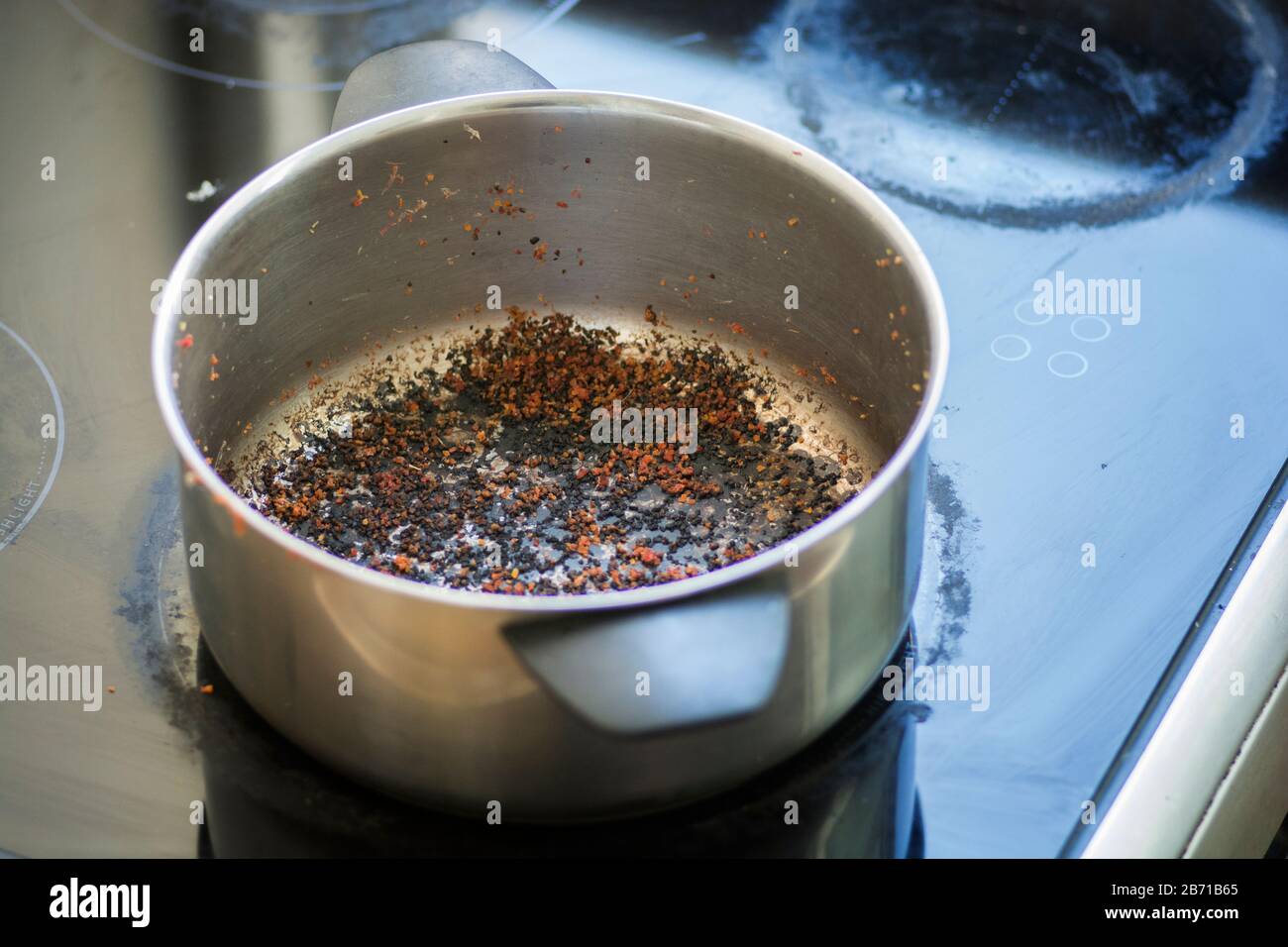 Overcooked food hi-res stock photography and images - Alamy