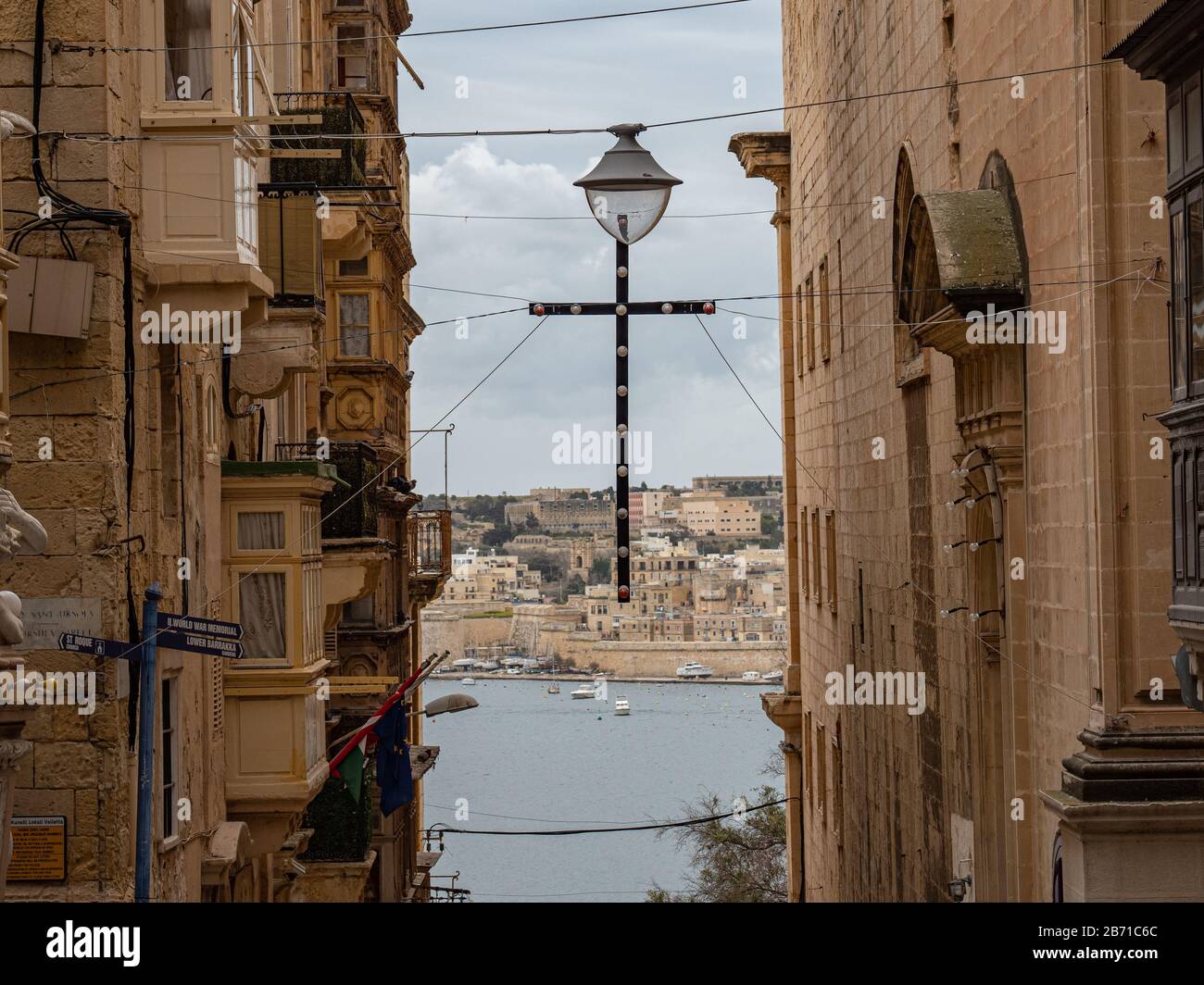 Street view in Valletta Malta Stock Photo - Alamy