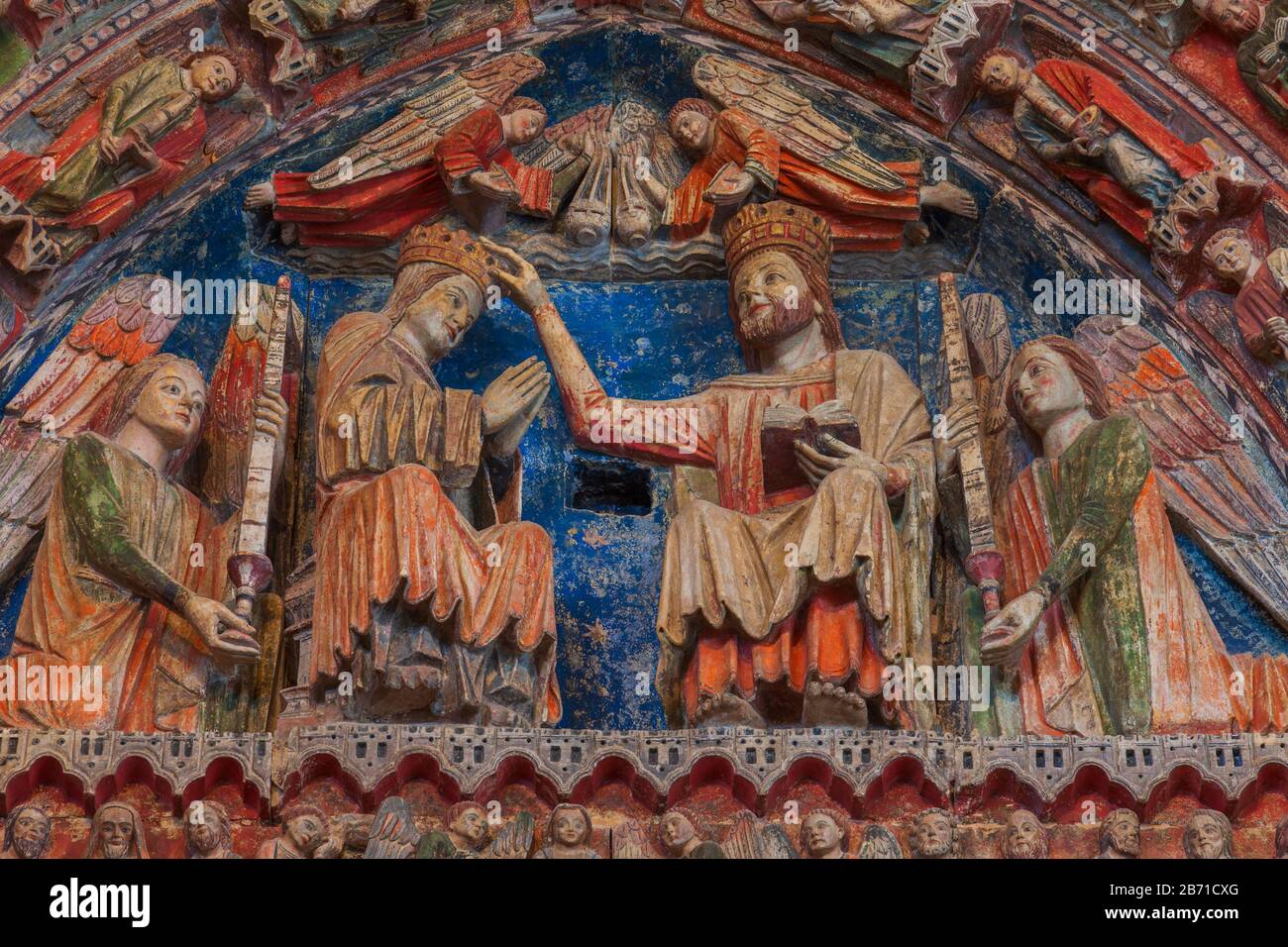 Romanesque sculptures hi-res stock photography and images - Alamy