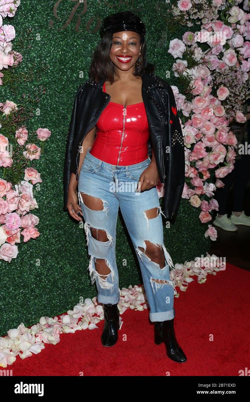 Kinya hi-res stock photography and images - Alamy