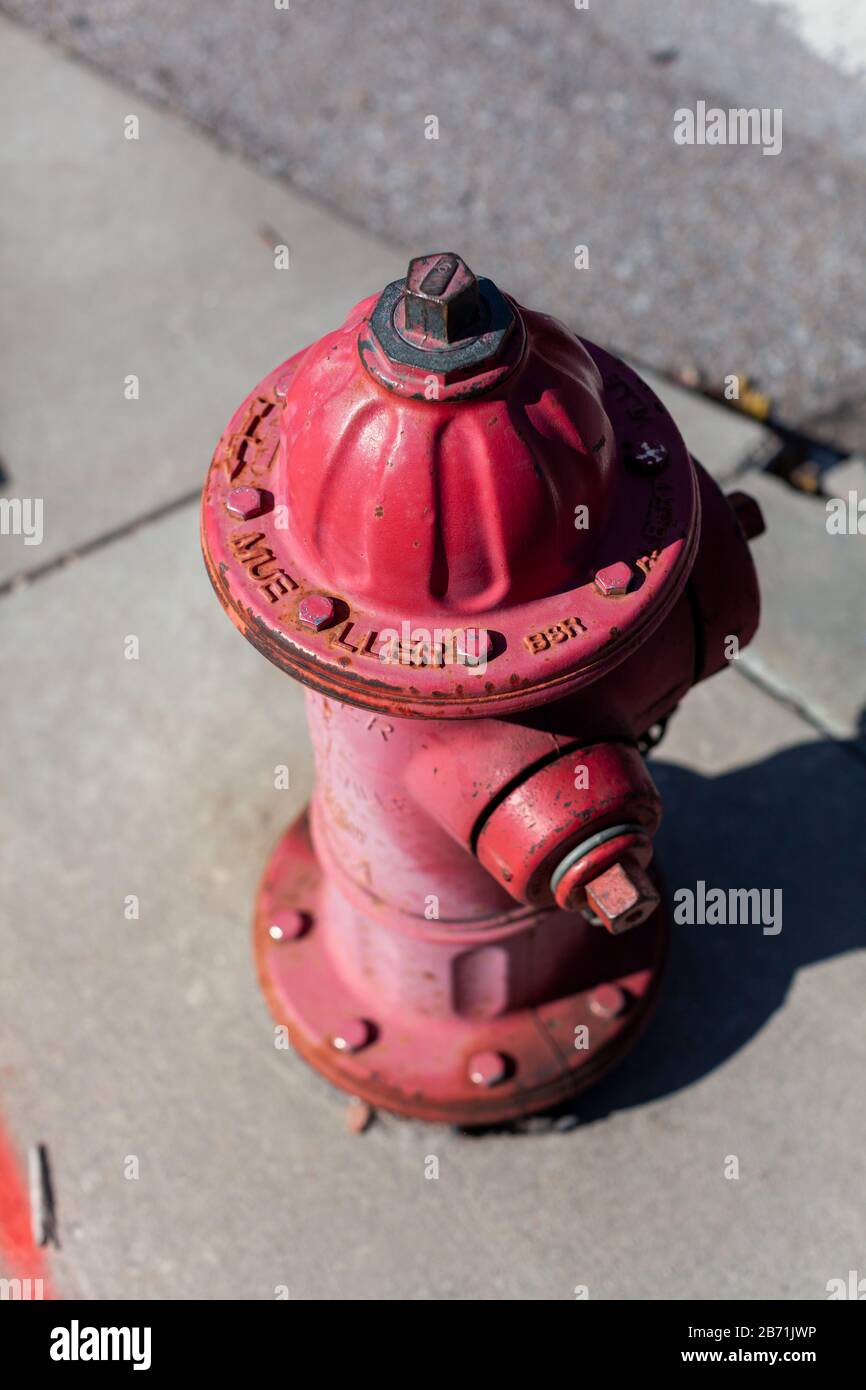Mueller fire hydrant hi-res stock photography and images - Alamy