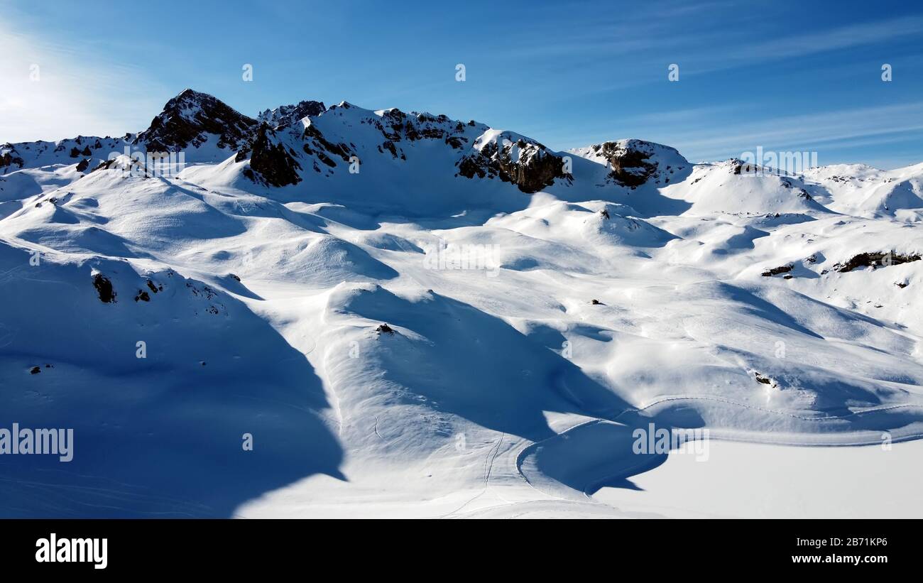Three mountain tops hi-res stock photography and images - Alamy