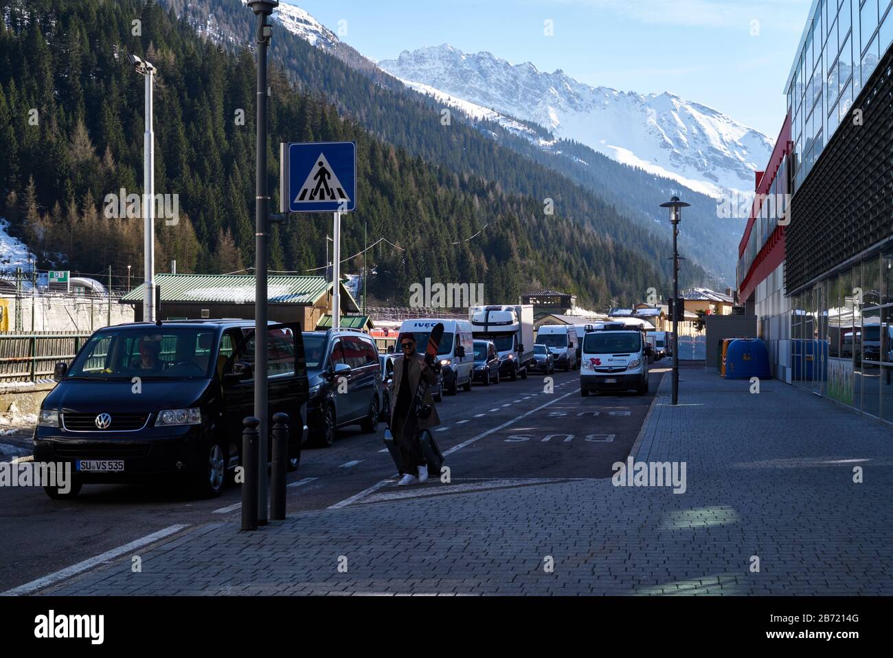 Brenner pass border control for coronavirus COVID-19 Stock Photo - Alamy