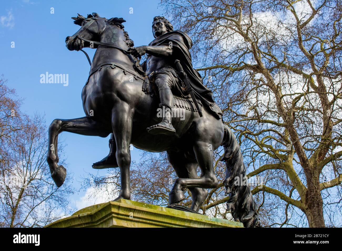 Equestrian statue of king william iii by john bacon junior hi-res stock ...