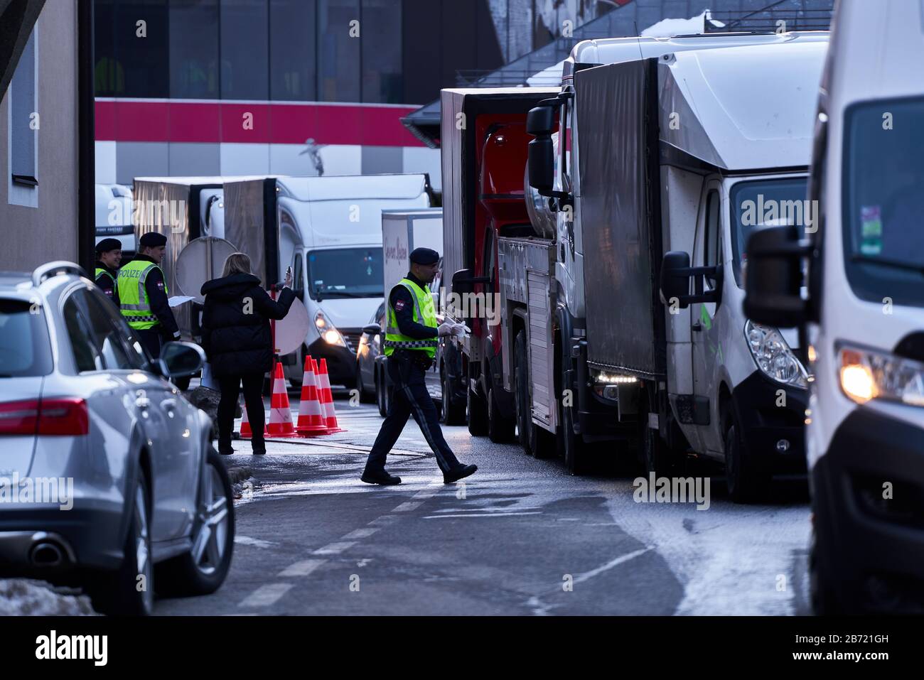 Brenner pass border control for coronavirus COVID-19 Stock Photo - Alamy