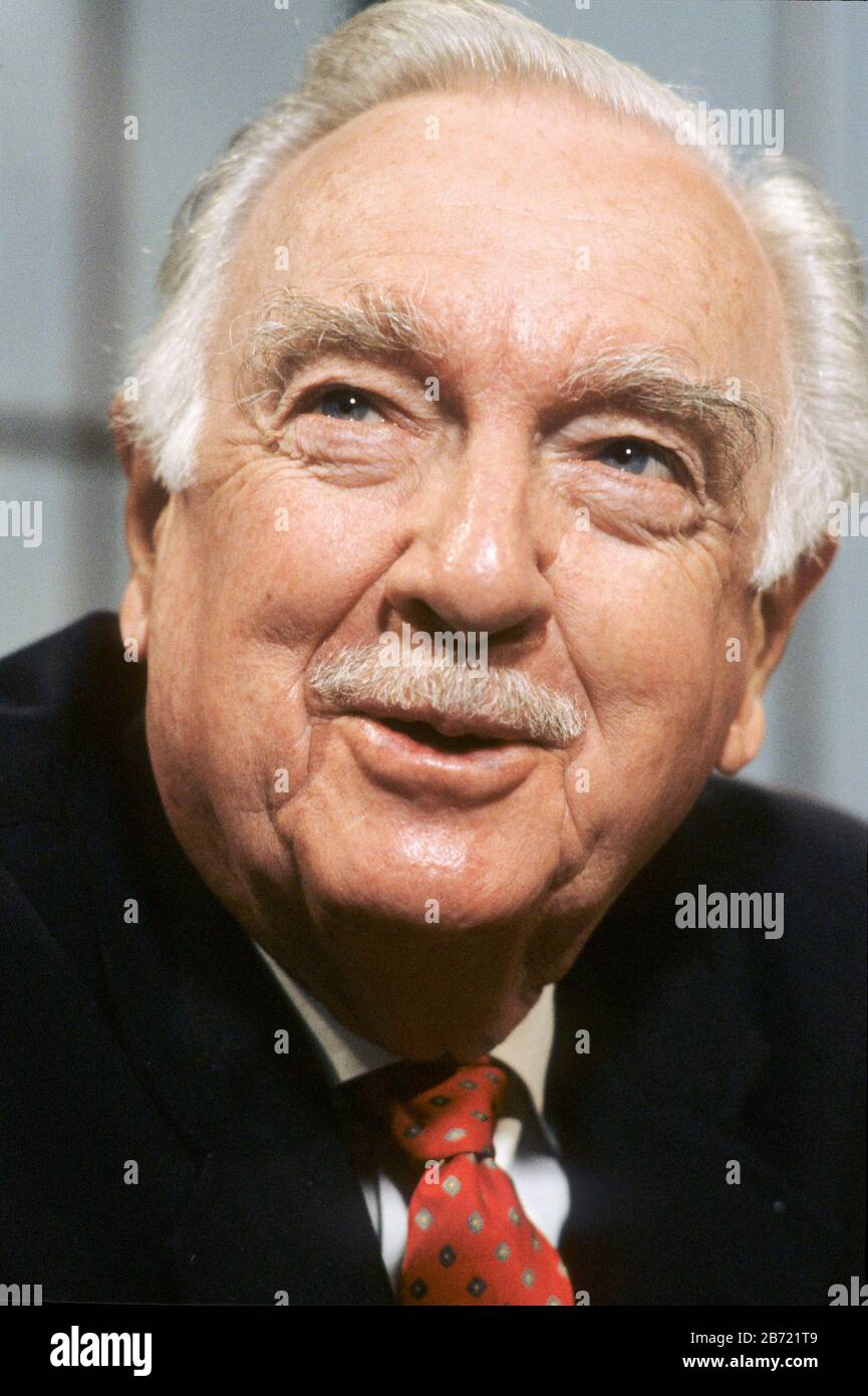 Cronkite hi-res stock photography and images - Alamy