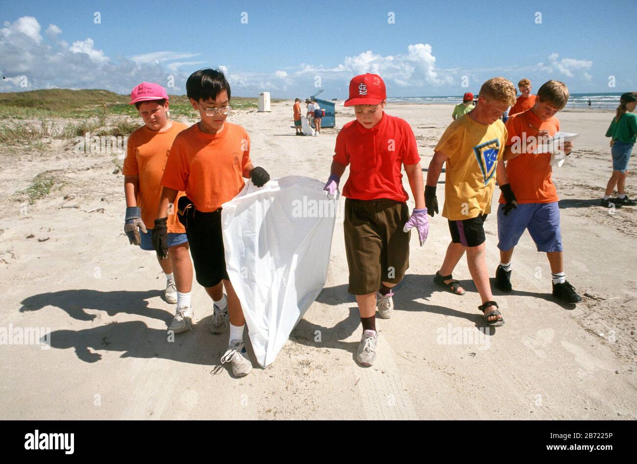 Asian american boy scouts hi-res stock photography and images - Alamy