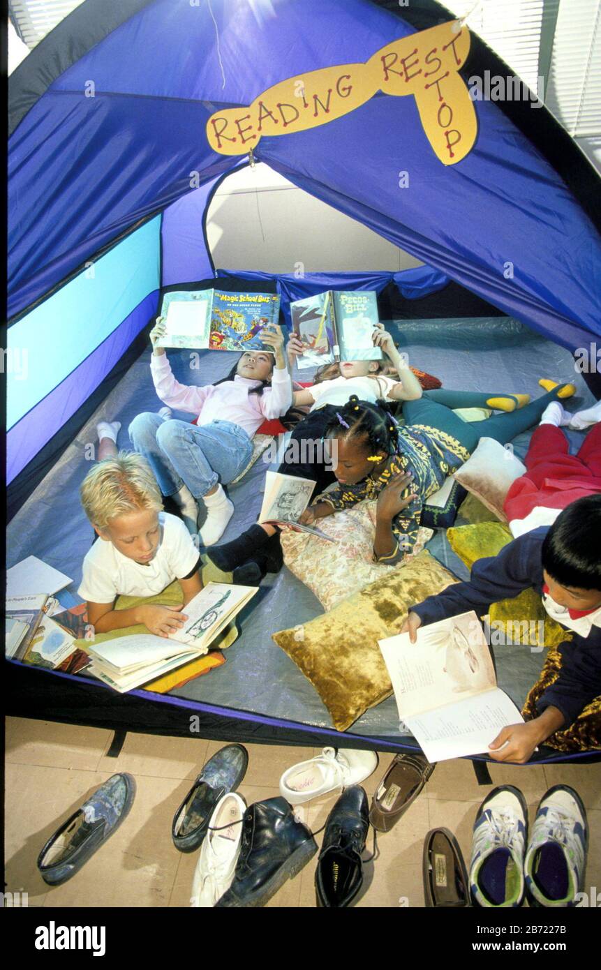 Austin Texas USA, 1998: Reading tent where students can relax and ...