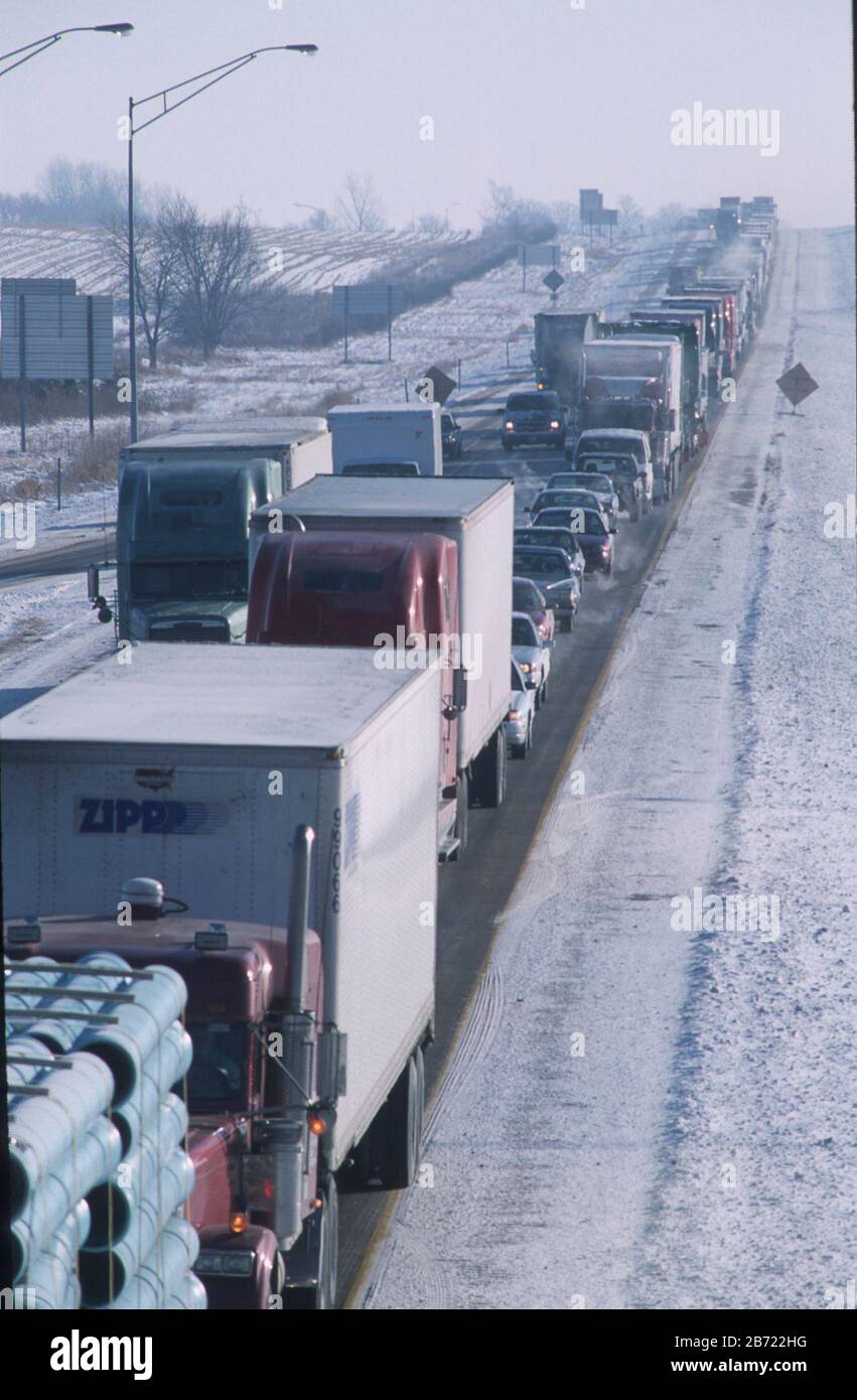 Central Iowa: Snowy and icy weather backs up traffic on Interstate ...
