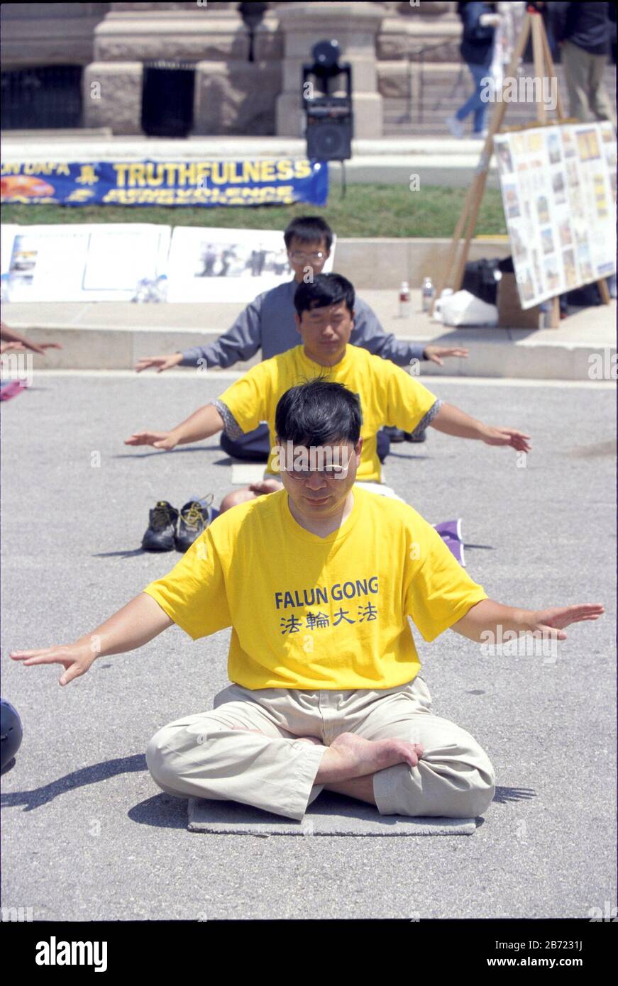 Austin, Texas ISA, April 2001: Practitioners of Falun Gong, five sets ...