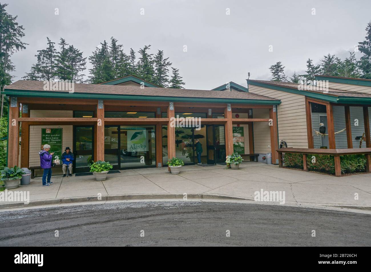 Alaska raptor center sitka hi-res stock photography and images - Alamy
