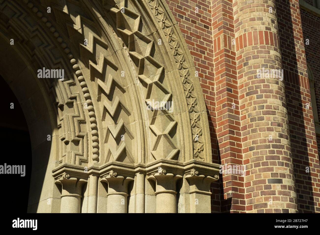 Bovard Adminsitration Building, University of Southern California ...