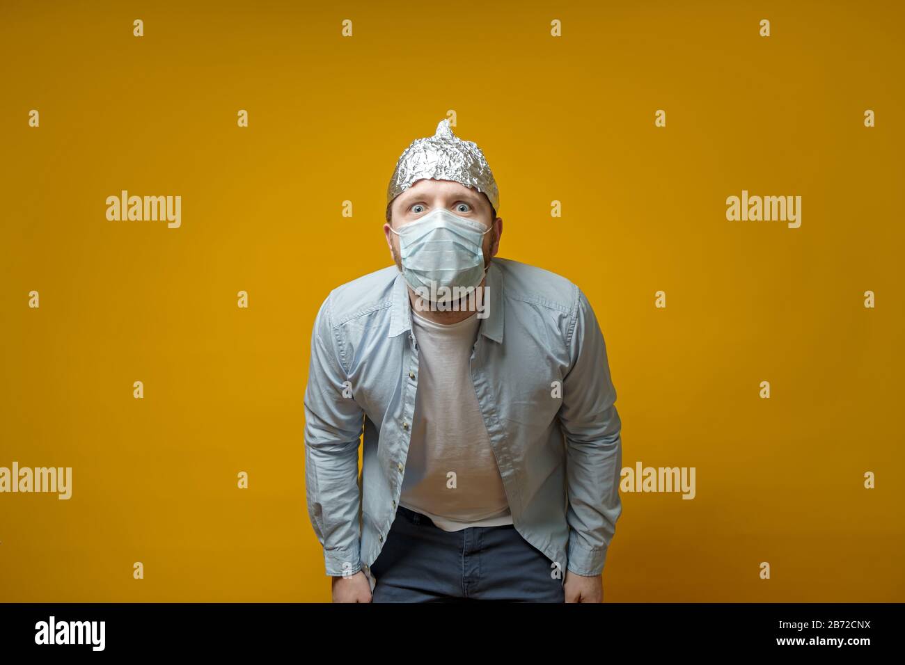 Tin foil hat hi-res stock photography and images - Alamy