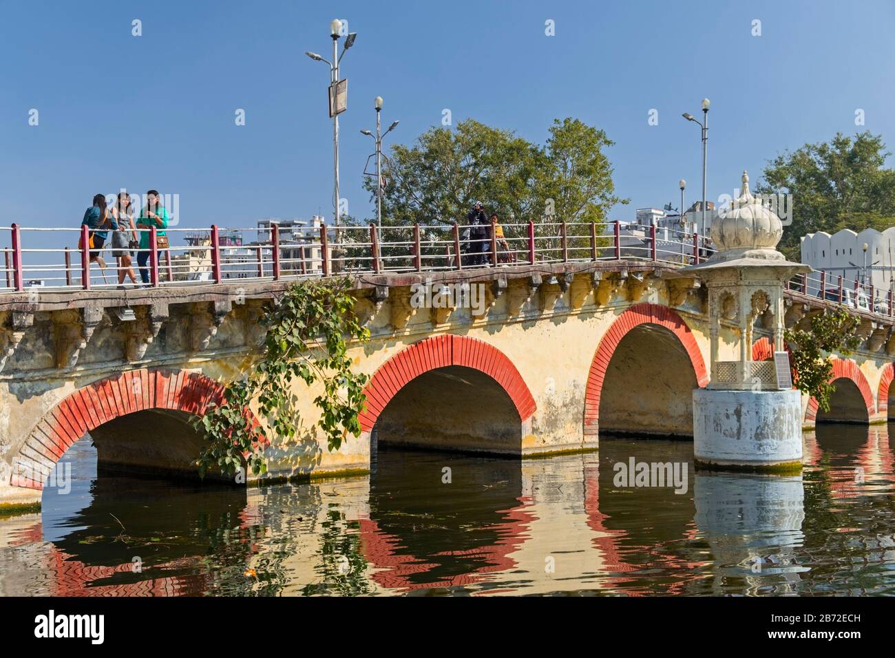 Indian old bridge hi-res stock photography and images - Alamy