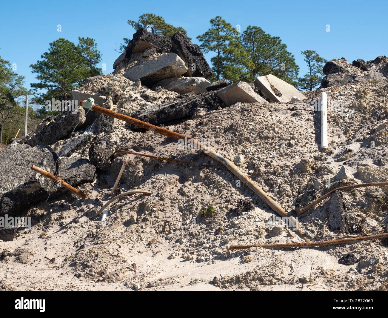 Concrete pavement hi-res stock photography and images - Alamy