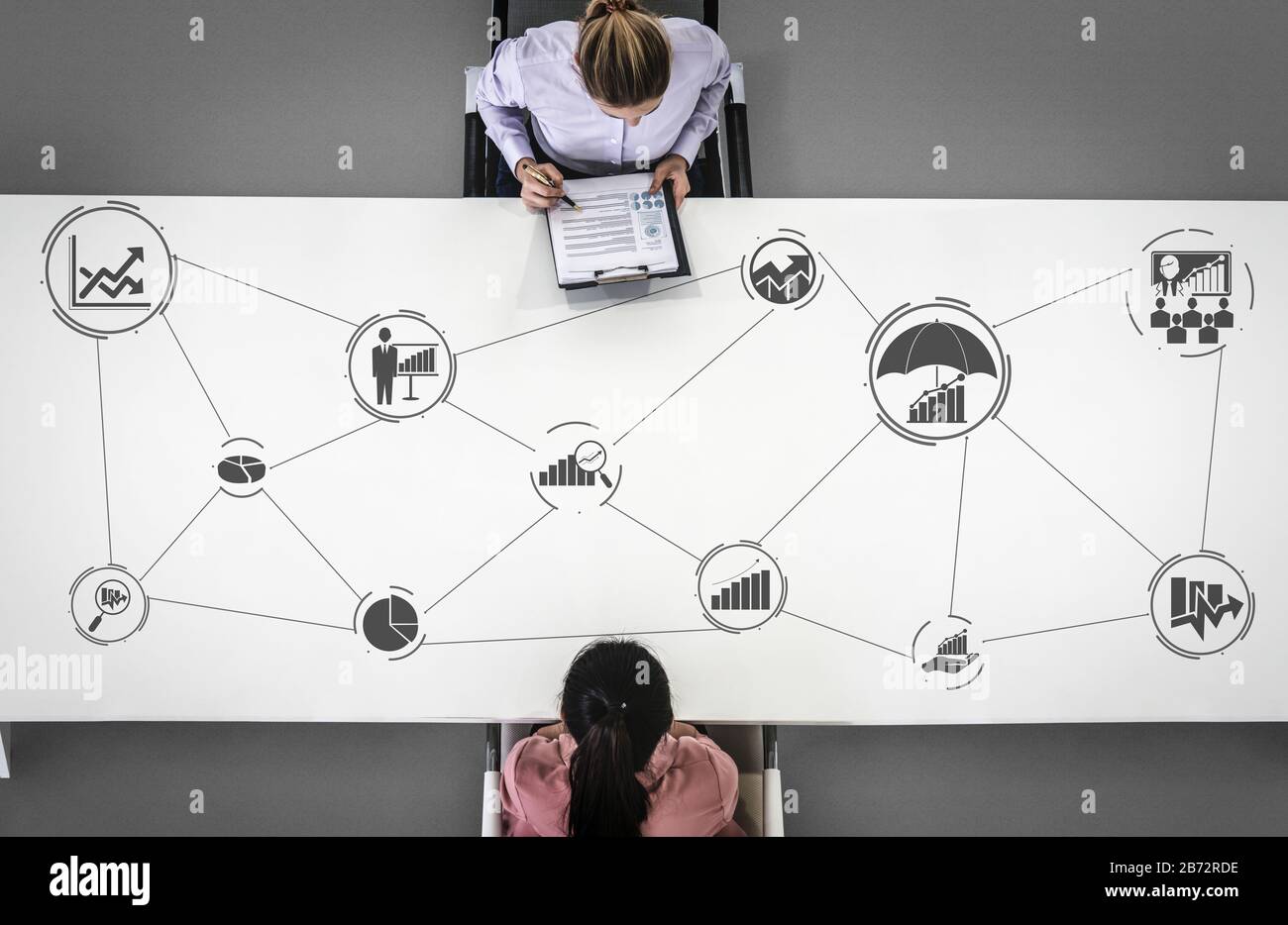 Risk management discussion business meeting hi-res stock photography ...