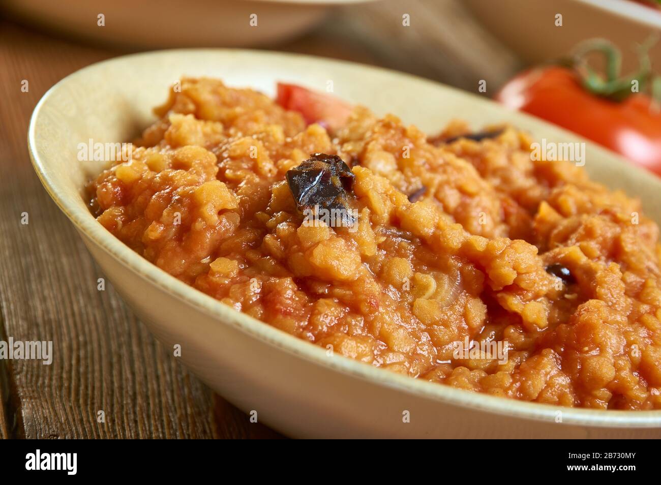 Misir Wat, Ethiopian Lentil Stew, Ethiopian cuisine, Traditional ...