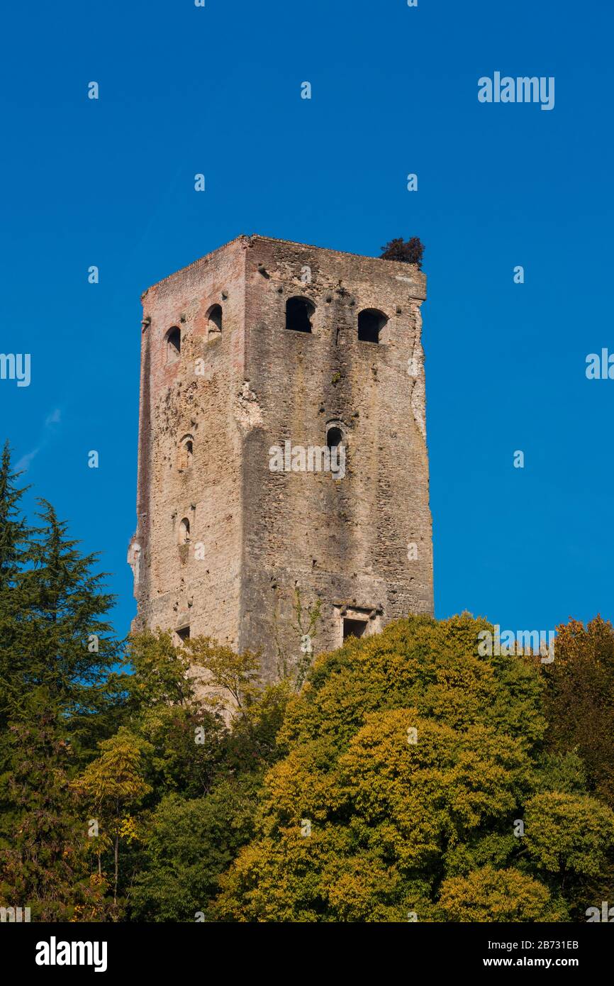 Italy castle susegana hi-res stock photography and images - Alamy