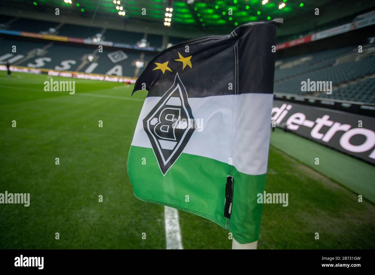 Corner flag with the logo of Borussia Monchengladbach, feature, general ...