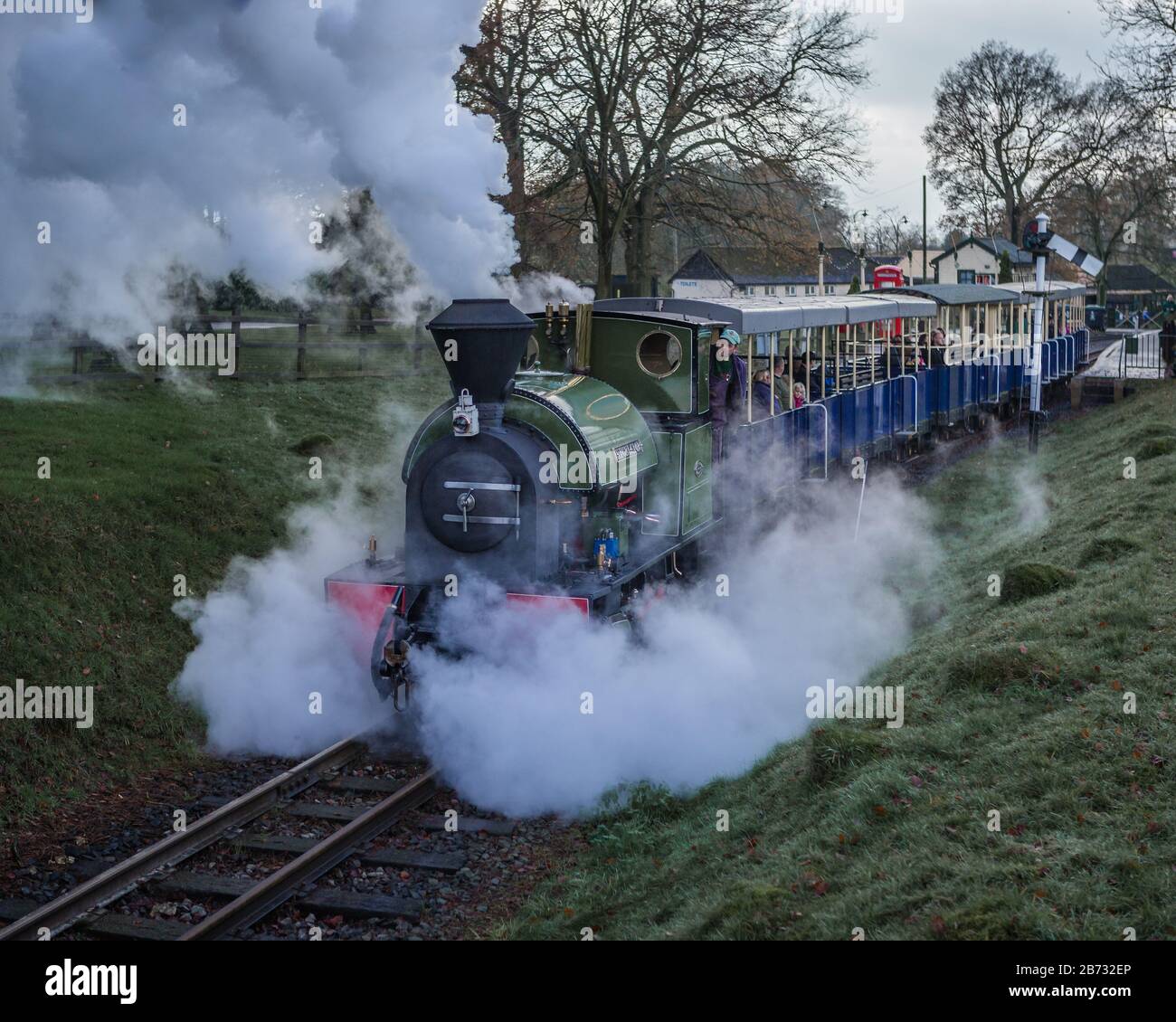 Steam train at whipsnade zoo hi-res stock photography and images - Alamy