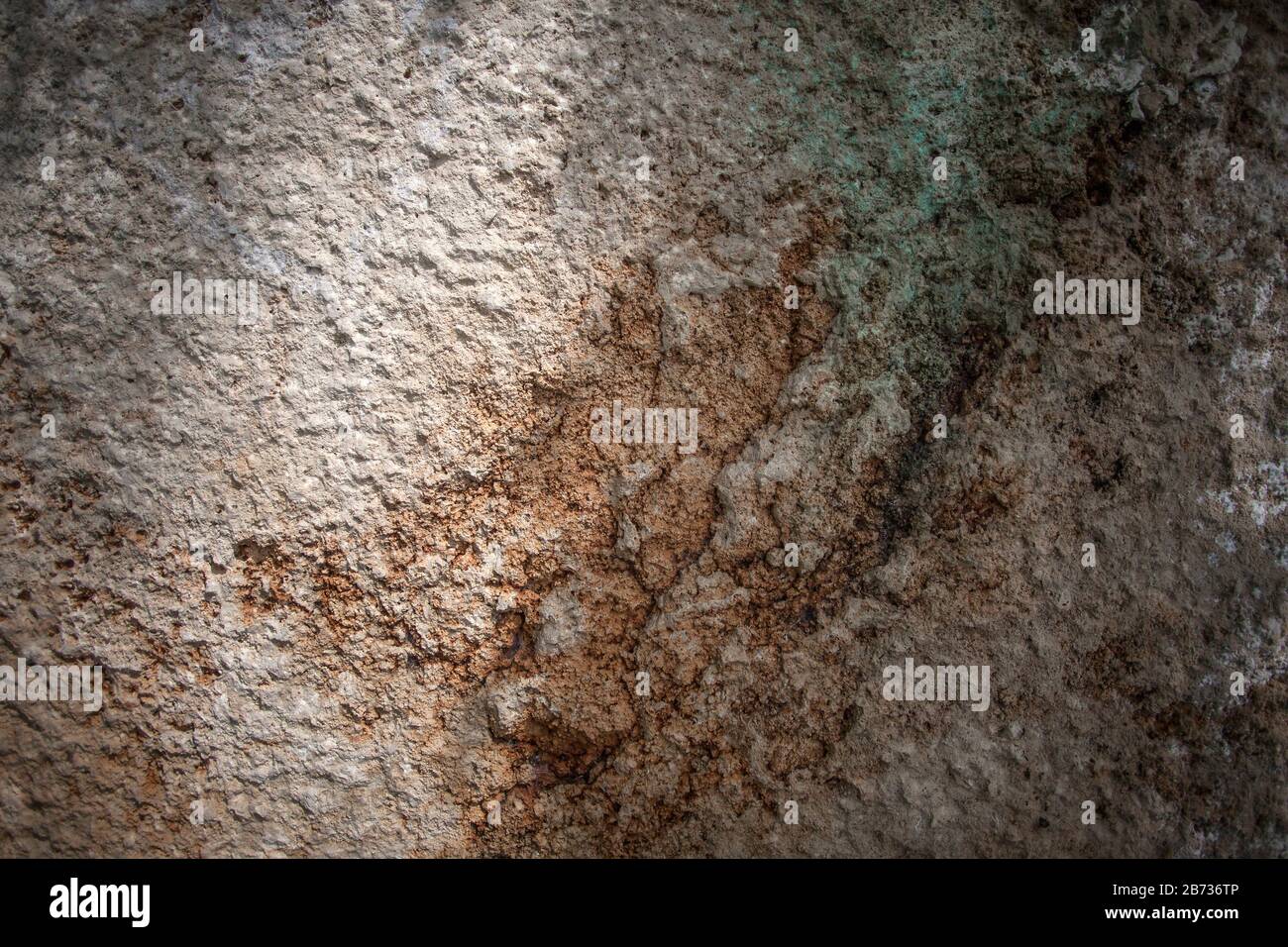 Old stone structure hi-res stock photography and images - Alamy