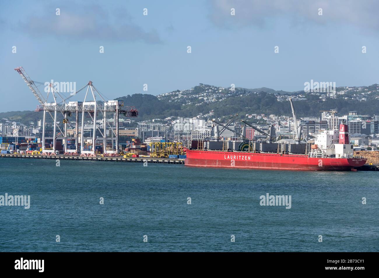 WELLINGTON, NEW ZEALAND - November 14 2019: cityscape with cargo ship ...