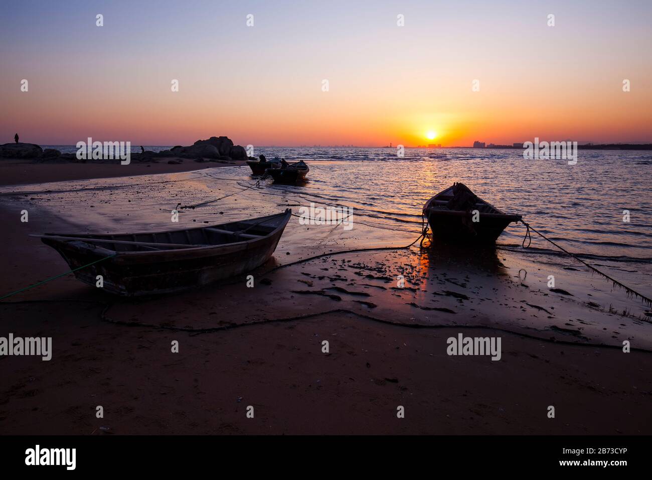 The evening scenery of the sea Stock Photo - Alamy