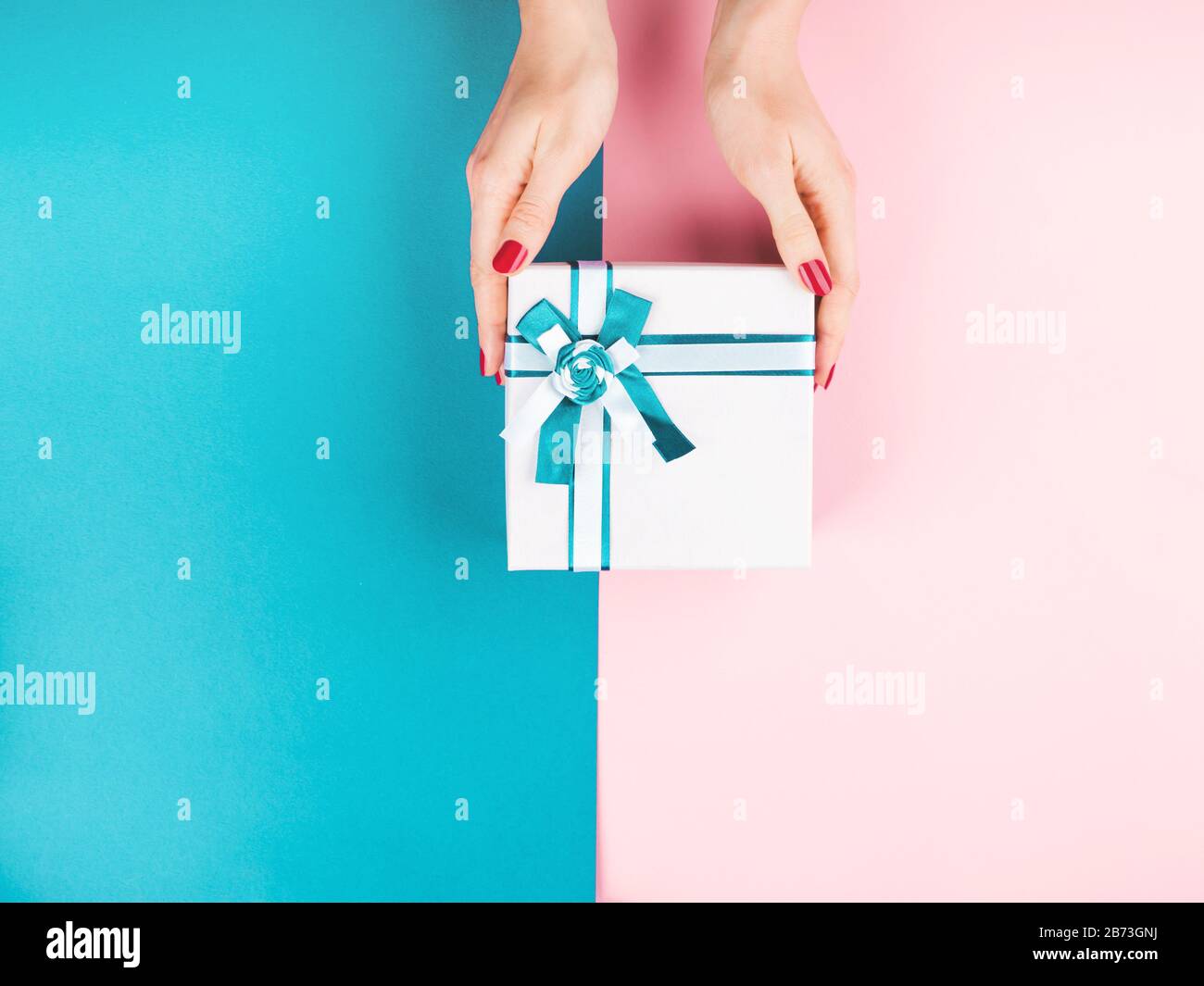 Gif card hi-res stock photography and images - Alamy