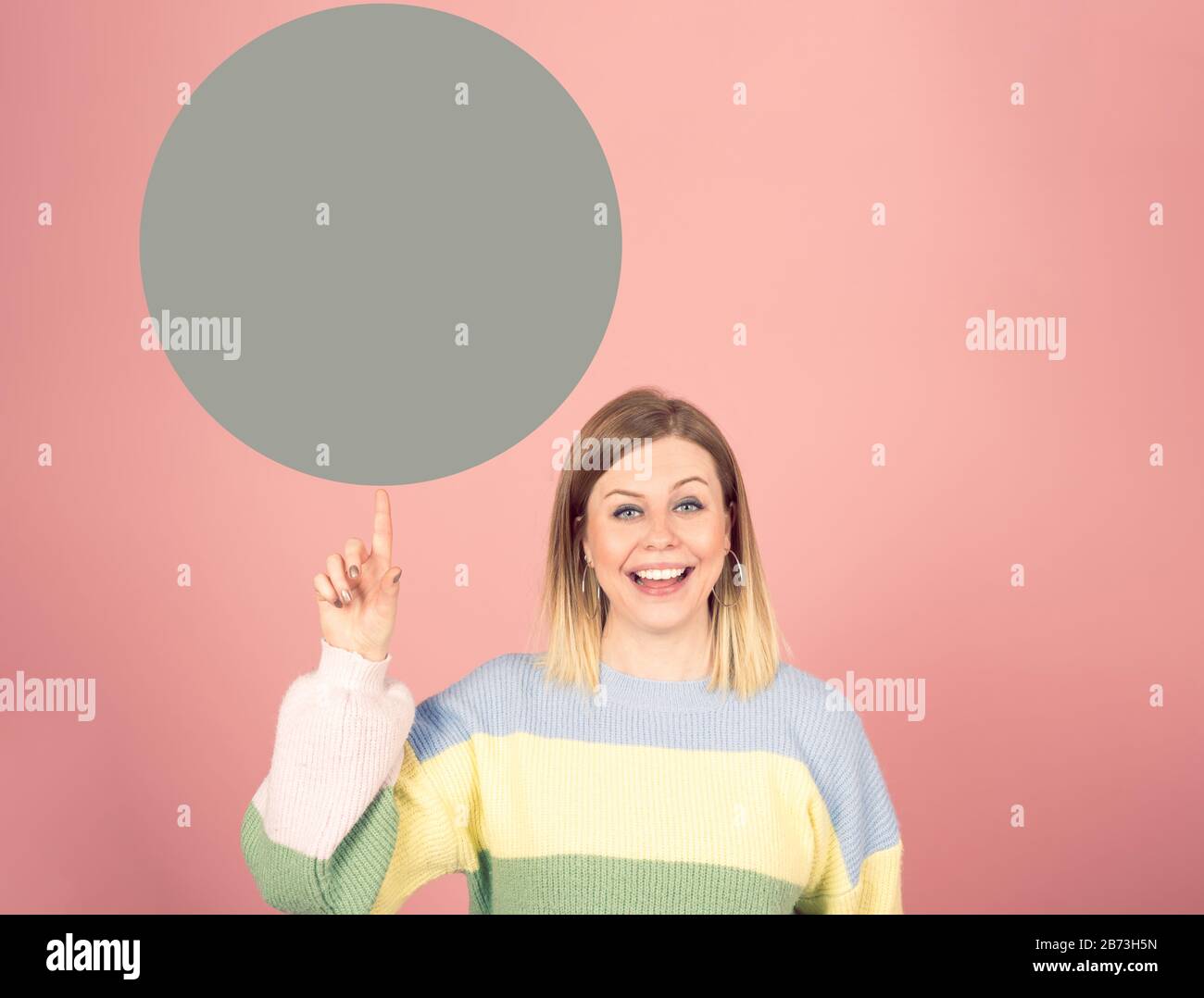 Finger circle hi-res stock photography and images - Alamy