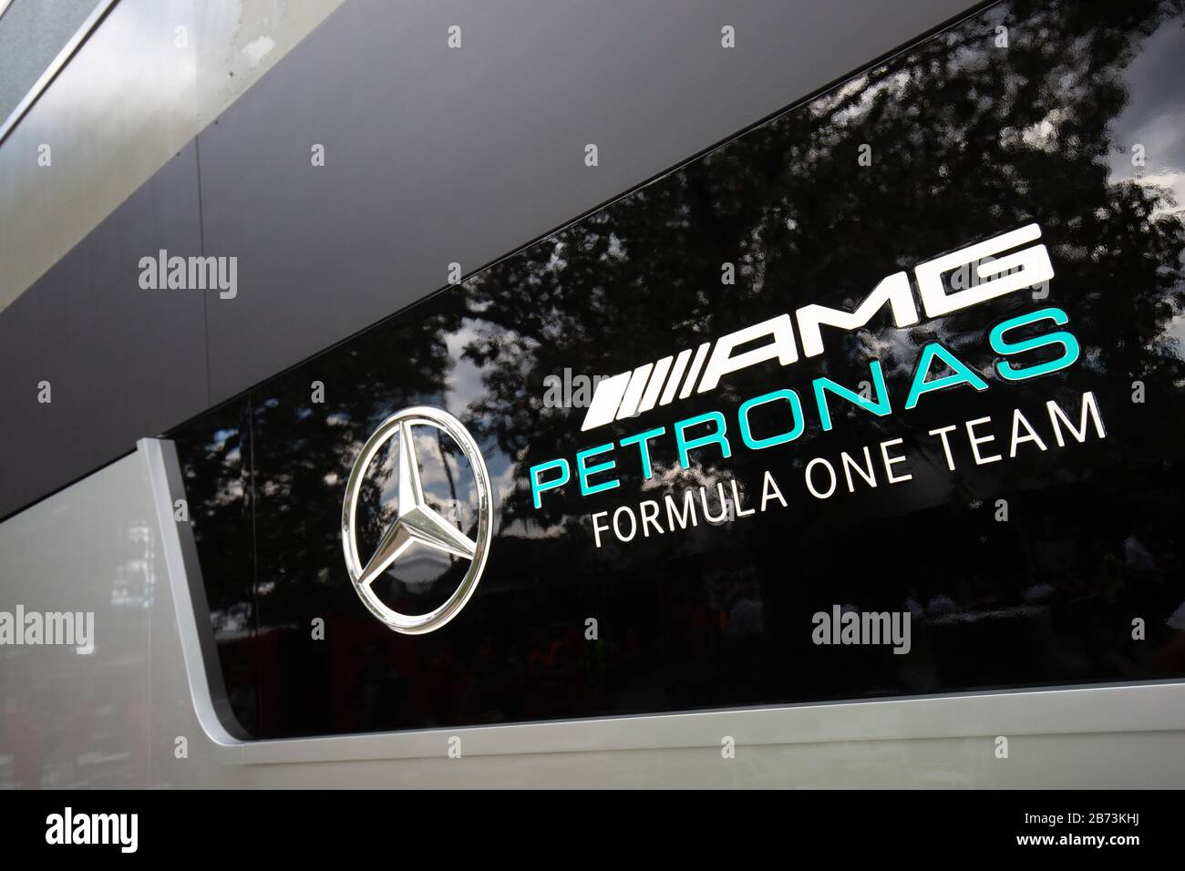 Team signage hi-res stock photography and images - Alamy