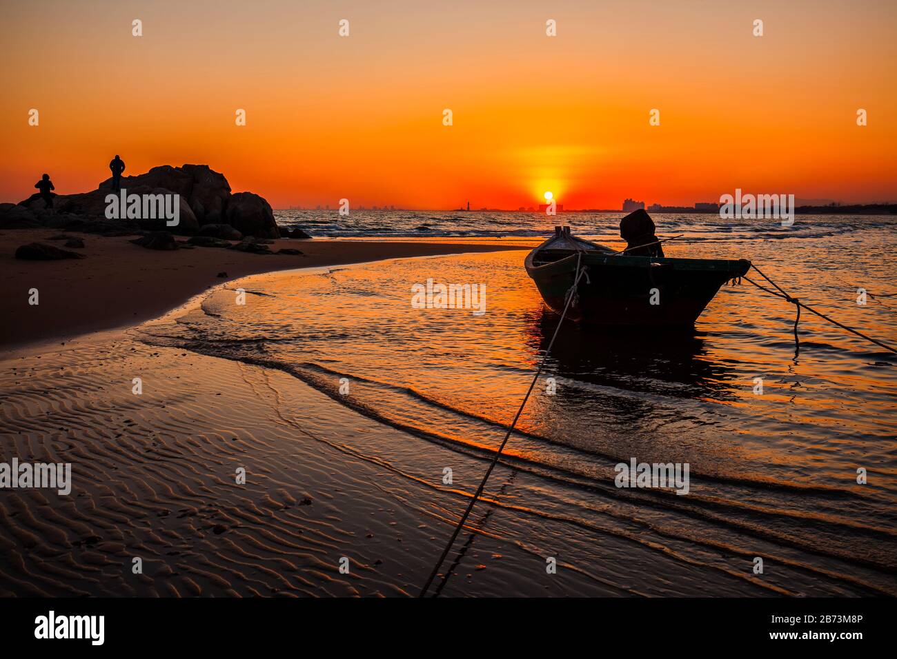 The evening scenery of the sea Stock Photo - Alamy