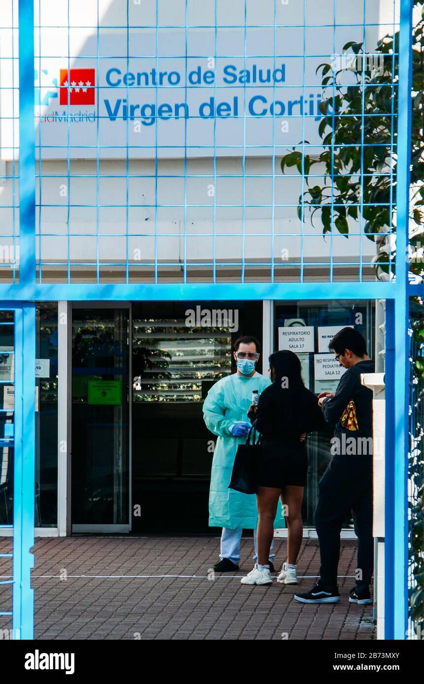 Real madrid doctor hi-res stock photography and images - Alamy