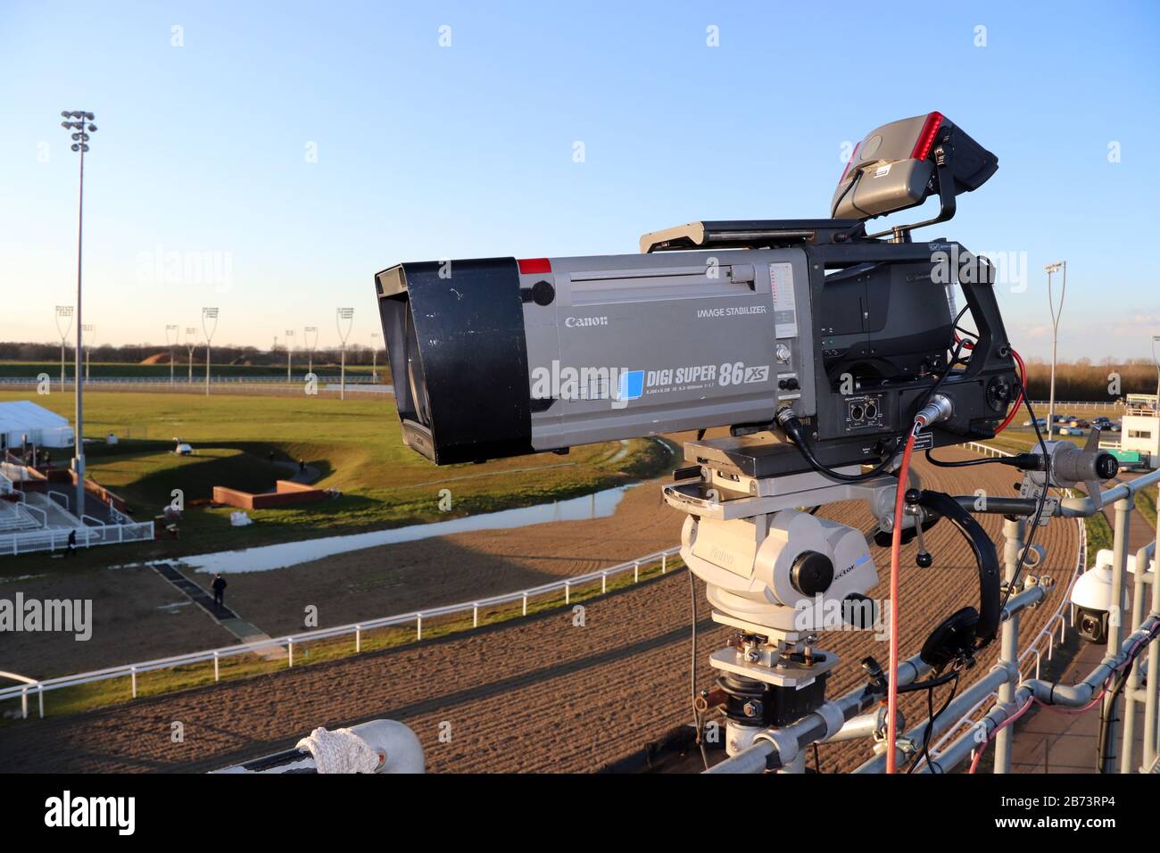 A sky television cameraman hi-res stock photography and images - Alamy
