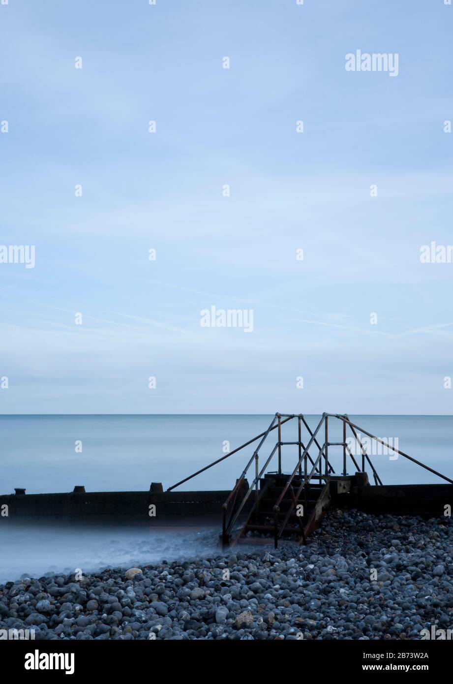 Constructed breakwaters hi-res stock photography and images - Alamy
