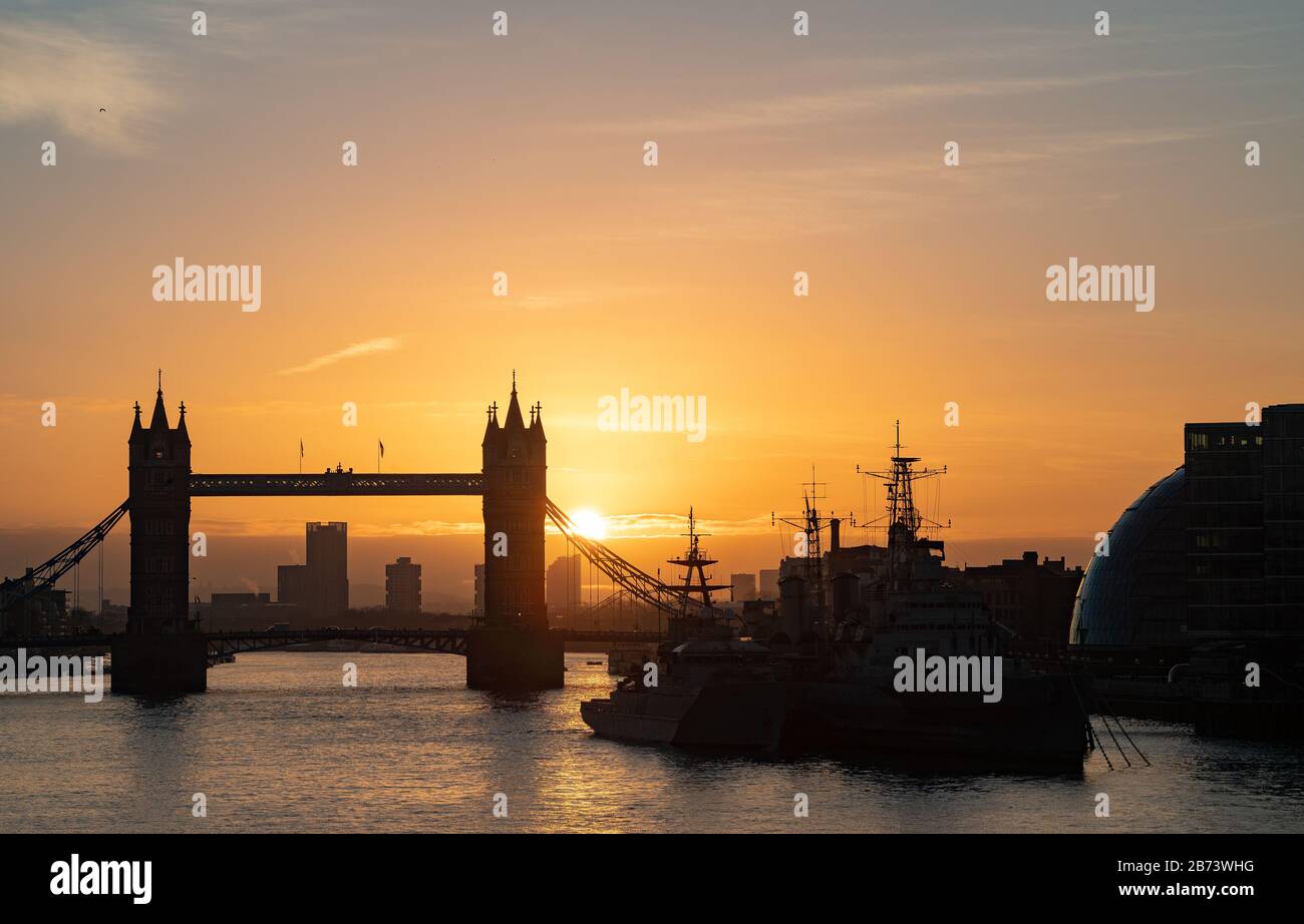 Sunrise of Tower Bridge, London Stock Photo - Alamy