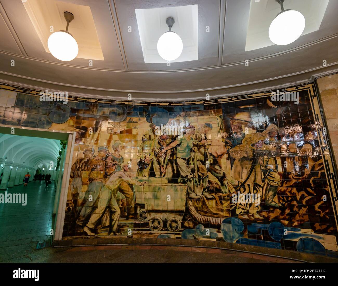 Large ceramic artwork depicting Soviet workers, Komsomolskaya Metro ...
