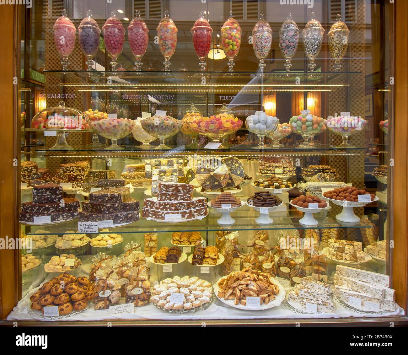 FLORENCE ITALY SHOP WINDOW WITH DELIGHTFUL COLOURFUL CAKES AND SWEETS ...