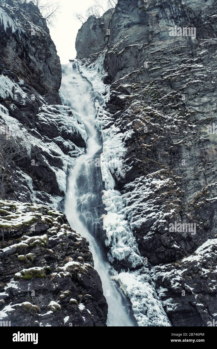Stalheimsfossen hi-res stock photography and images - Alamy