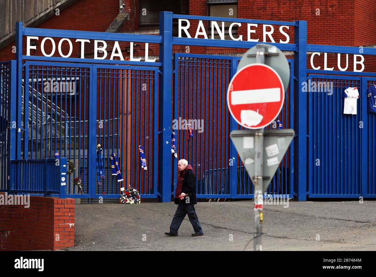 Outside view of ibrox stadium hi-res stock photography and images - Alamy