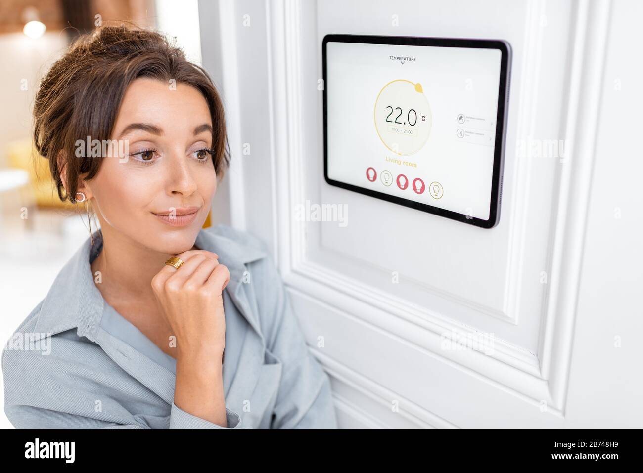Controlling device hi-res stock photography and images - Alamy