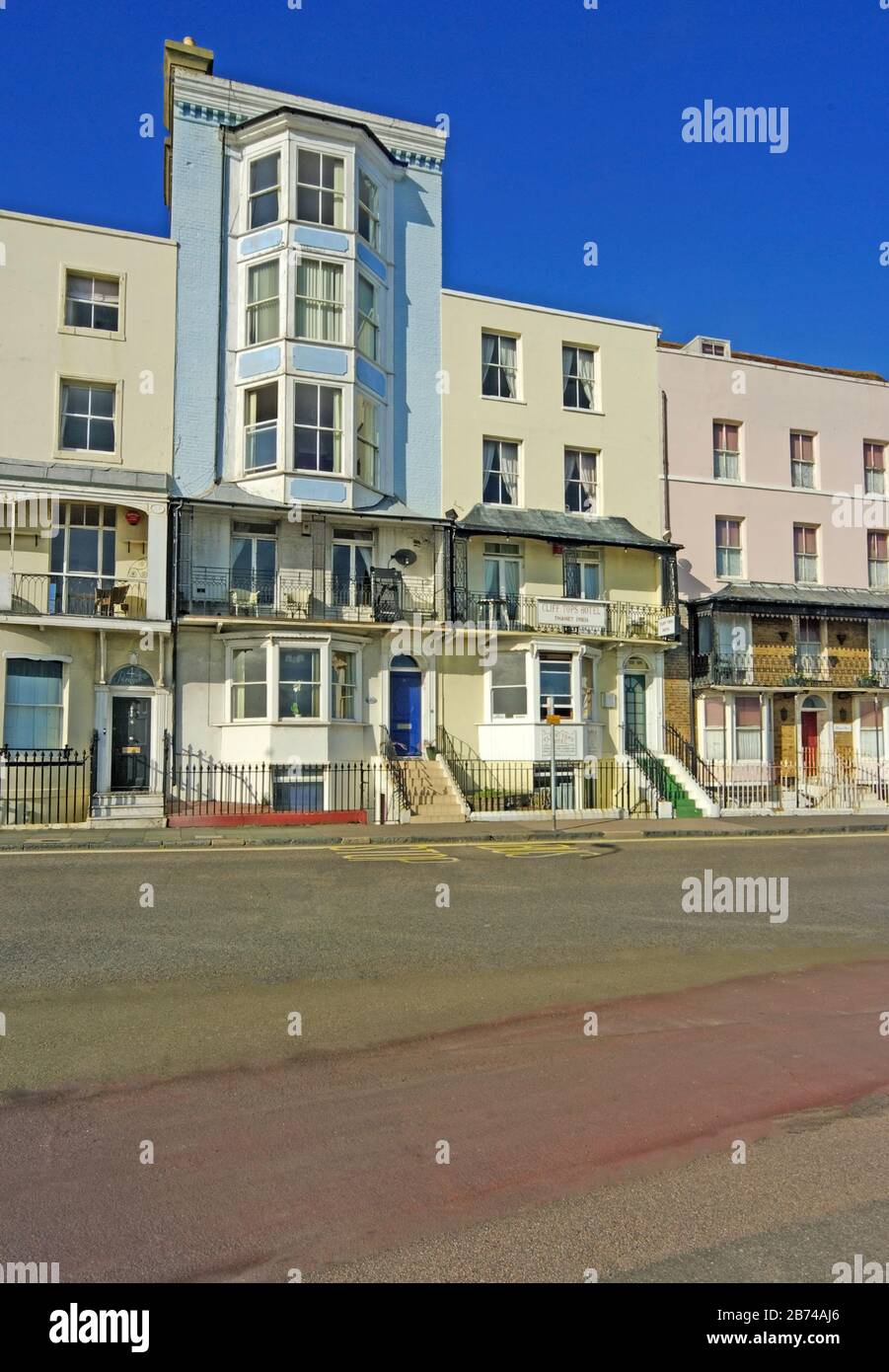 The cliff house hotel hi-res stock photography and images - Alamy