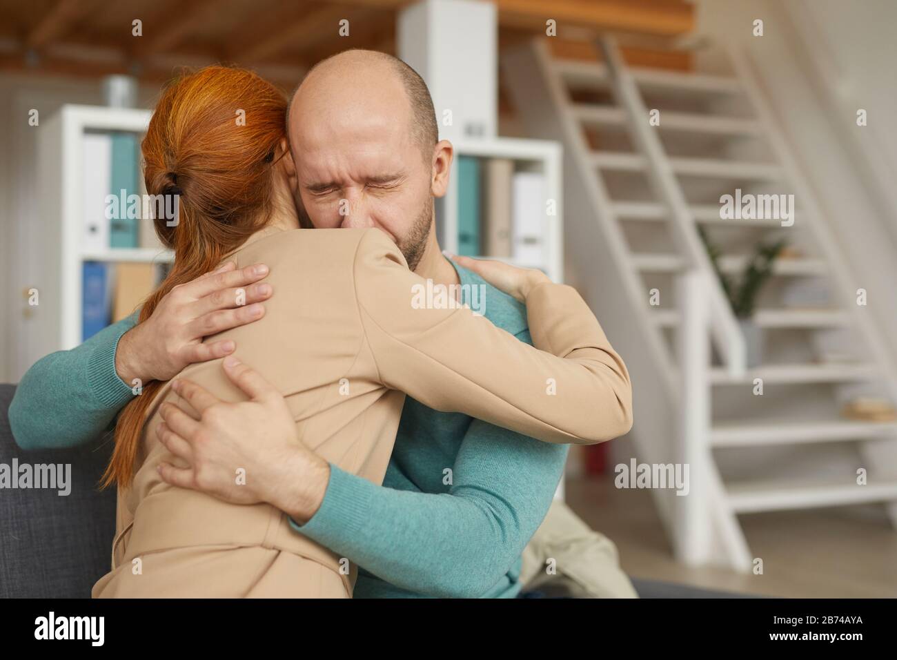 Woman crying home caucasian ethnicity hi-res stock photography and ...
